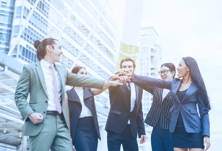 Tentang Kami - CTI - Biggest IT Distributor Company in Indonesia